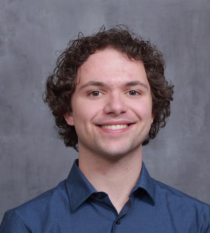Kennell is KICF scholarship recipient | Bethel College